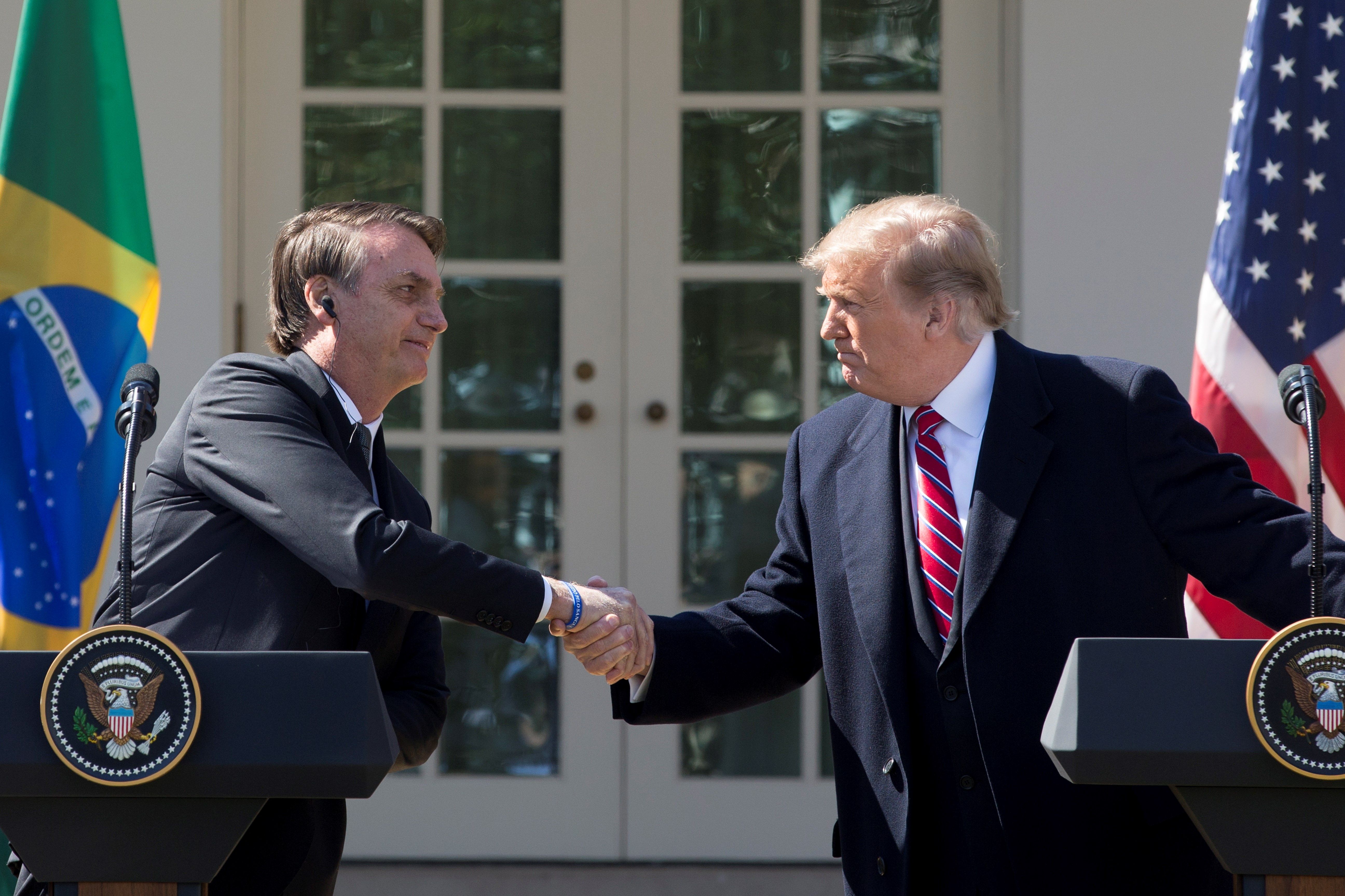 Trump respalda a Bolsonaro de cara a las elecciones de octubre en ...