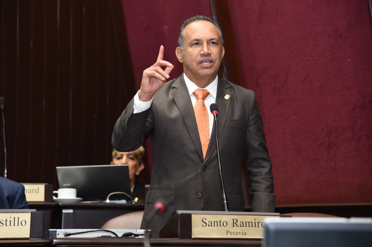 Alcalde Santo Ramírez dice apagón no afectó el proceso de votación en ...